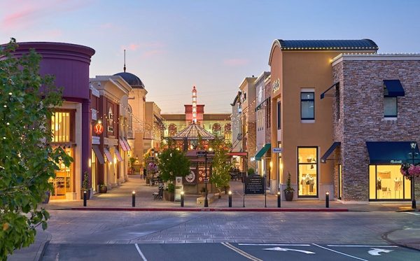 CenterCal Expands Tenant Mix at Bridgeport Village in Tigard - Connect CRE