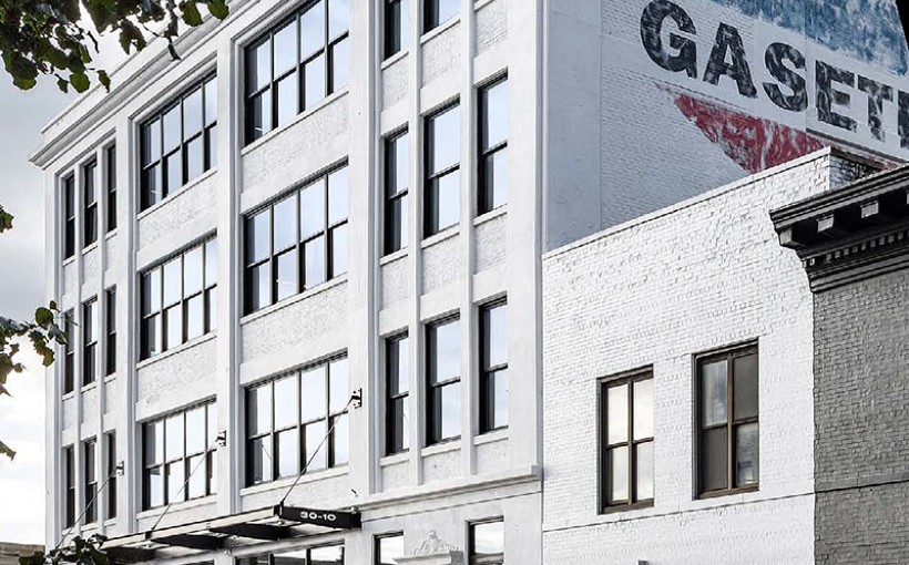 JLL Will Lead Management, Leasing at Flex/Coworking Space in Long ...