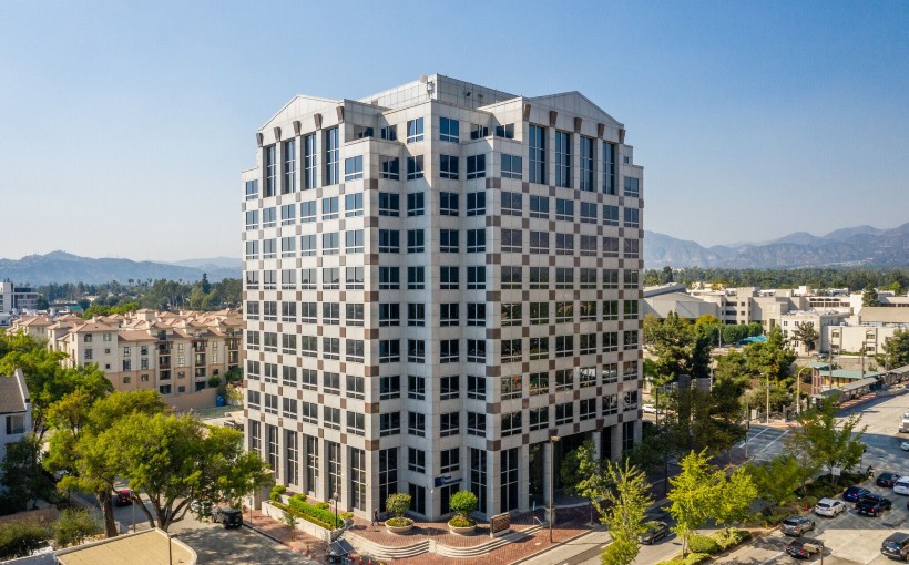 Raymond James Renews, Expands Pasadena Offices - Connect CRE