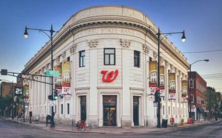 Barnes & Noble to Open in Former Wicker Park Walgreens - Connect CRE