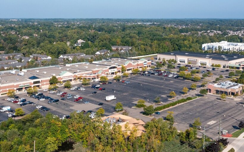 Red Oak Provides $14.5M for Detroit Shopping Center - Connect CRE